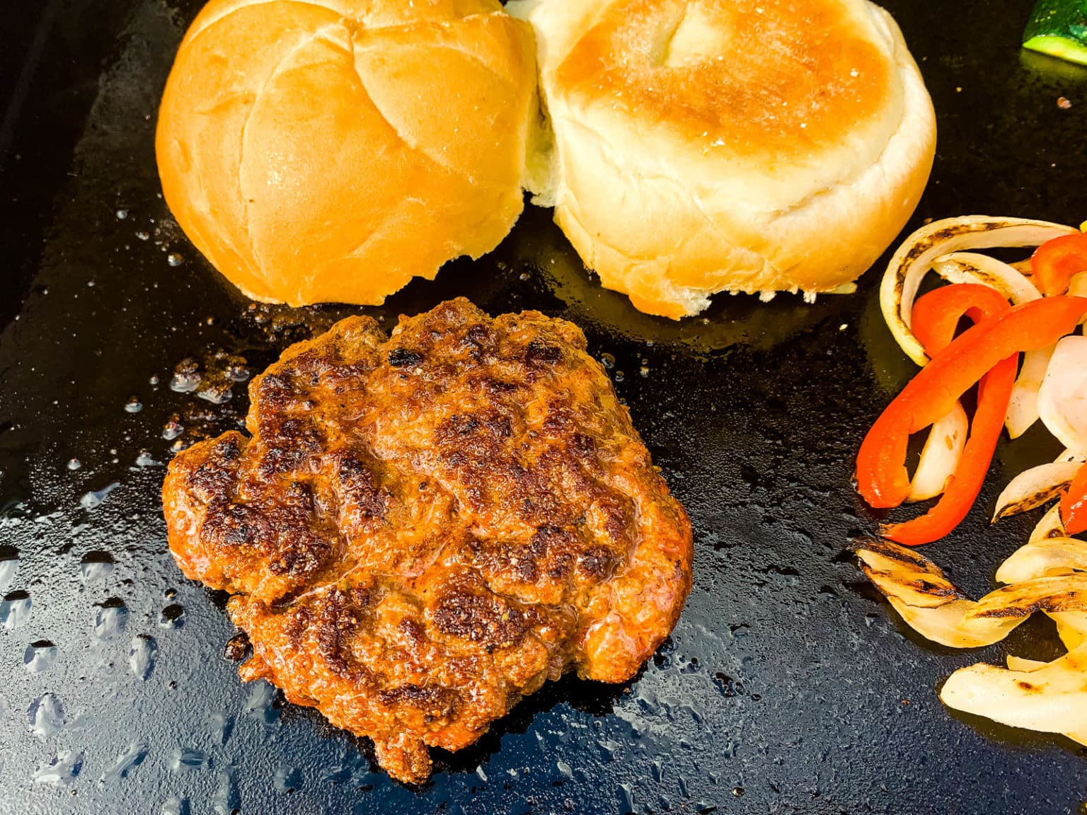 Griddle Burgers | Fajita Burgers on a Blackstone Griddle - Upstate ...